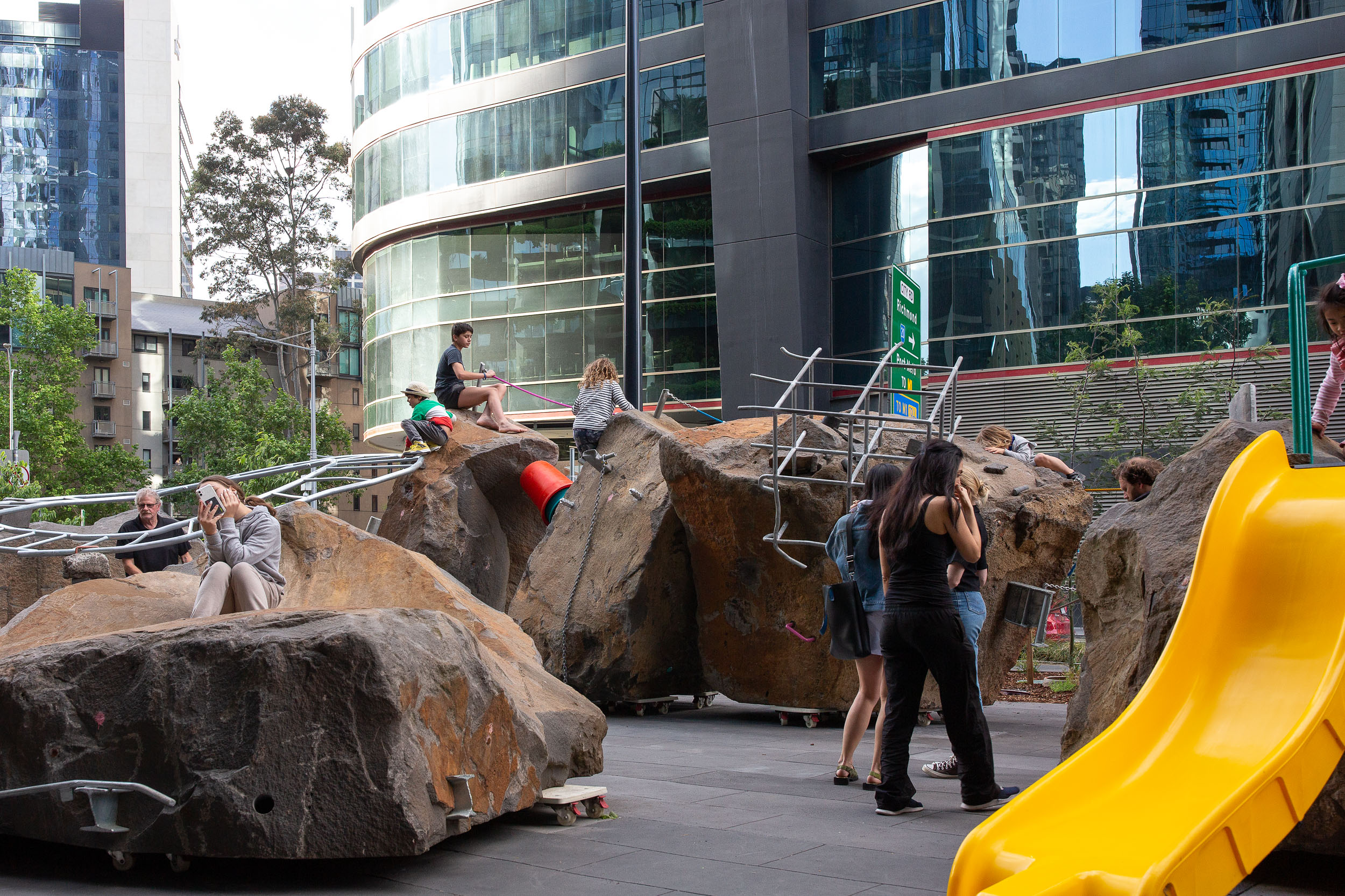 Rocks On Wheels, Southbank, Melbourne | Mike Hewson